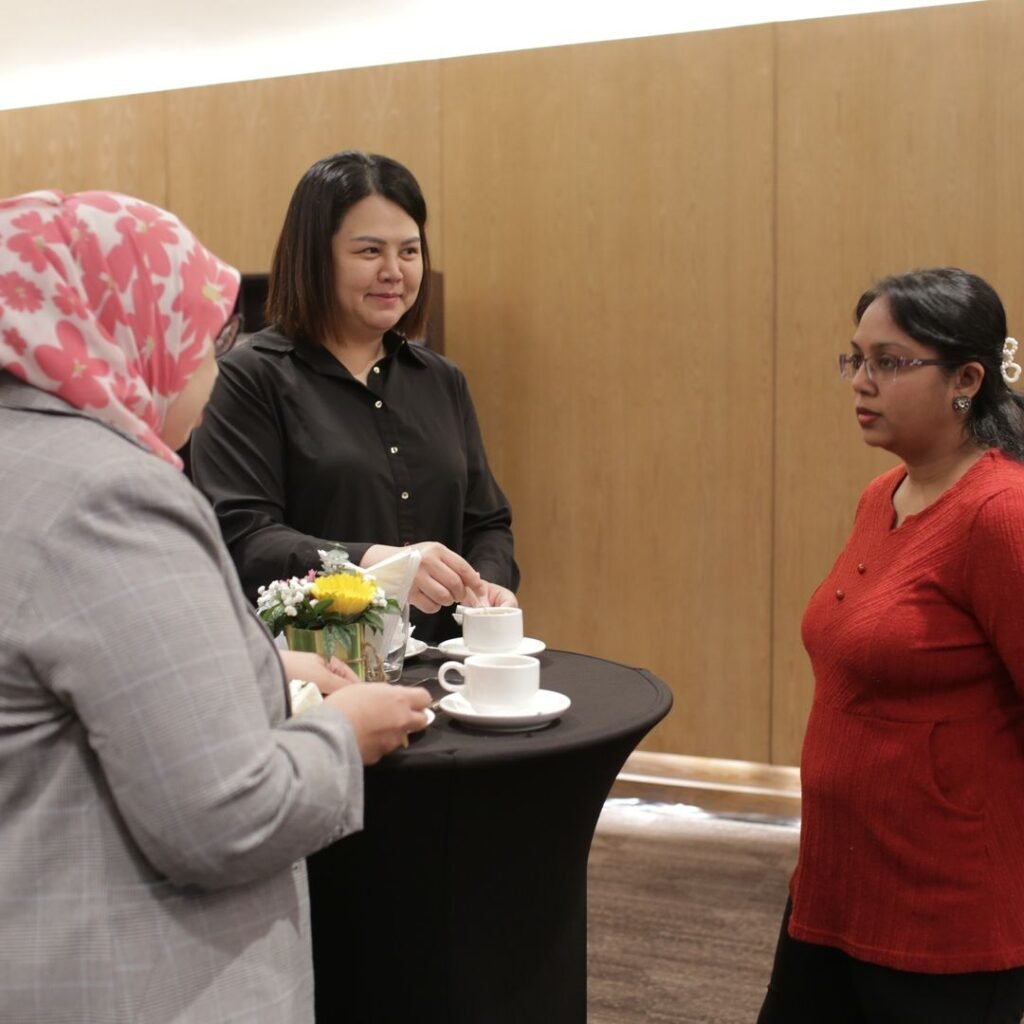Leadership and Management - Hrlawtraining